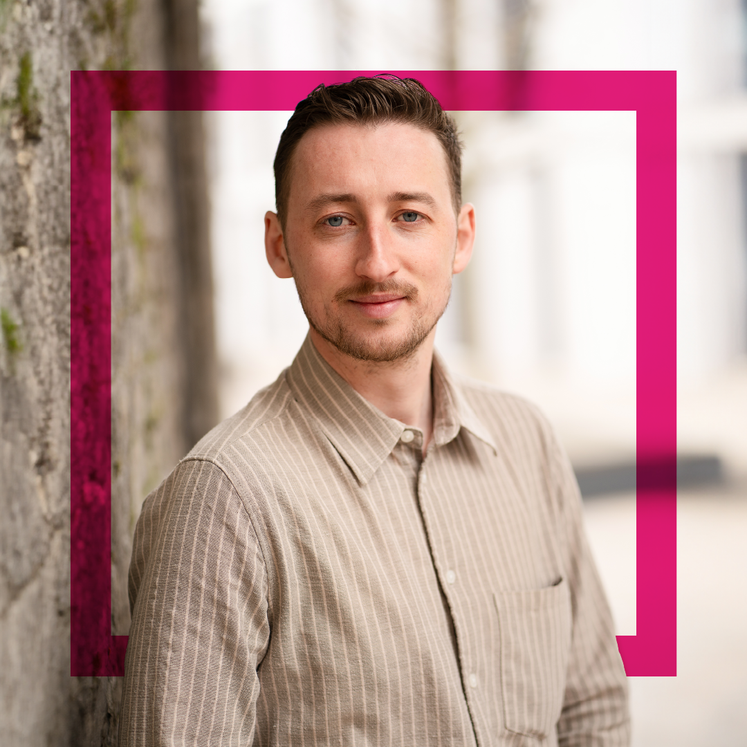 About Us | Houston Lawrence